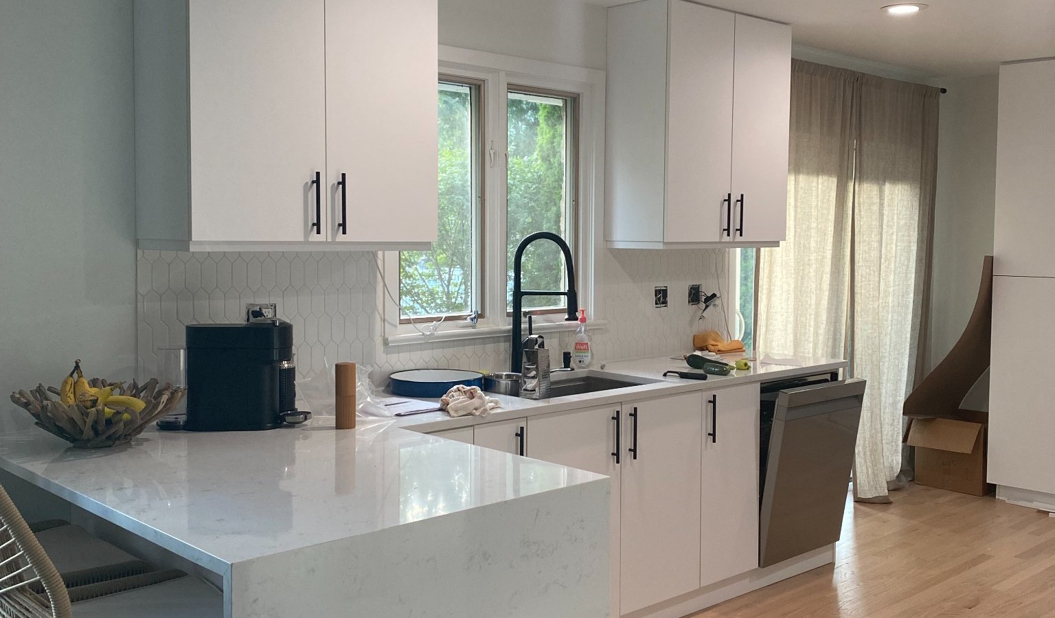 Custom Kitchen - Vista Cabinet